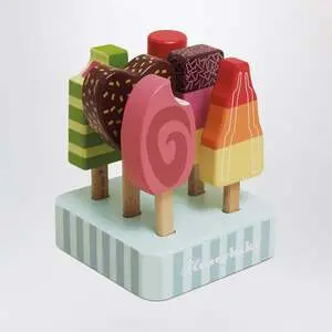 LE TOY VAN Set Of Six Wooden Popsicles And Lollipops