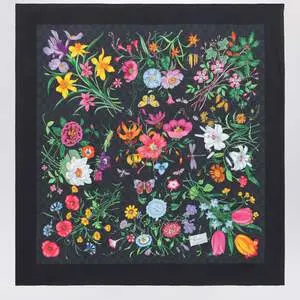 Gucci Silk Twill Carré With Gg Flora Print - Black