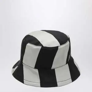 Jacquemus Baluchon Bucket Hat