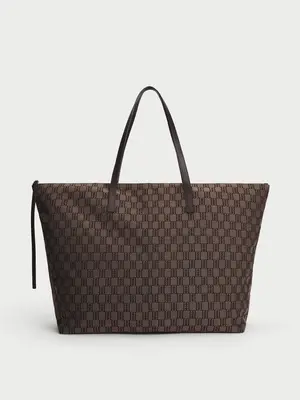 By Malene Birger Patterned Totes