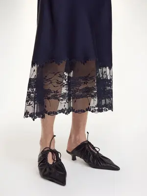 BY MALENE BIRGER Blake Maxi Skirt With Lace Trim
