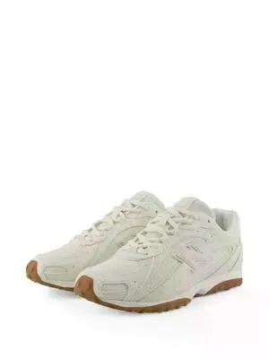 NEW BALANCE 204l Panelled Lace-up Sneakers