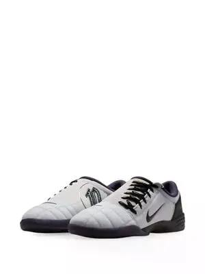 Nike Total 90 Sneakers