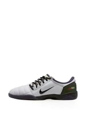Nike Total 90 Sneakers