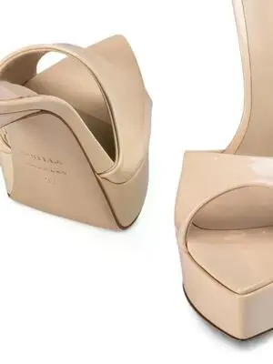 LE SILLA Uma Platform Sandals - Neutrals