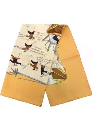 Hermès 1951 Traite Des Armes Silk Scarf 90 Scarves - Neutrals