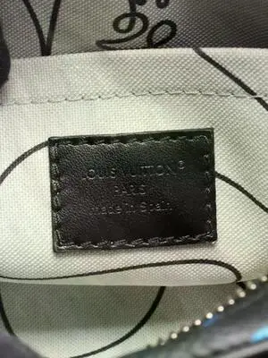 LOUIS VUITTON Monogram Iridescent Trocadero Wearable Wallet Shoulder Bag - Black