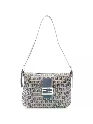 Fendi Logo Shoulder Bags