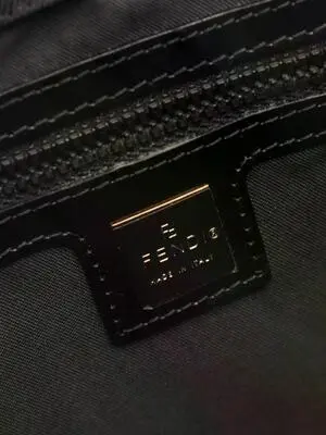 Fendi 2000s Logo Plate Shoulder Bag - Black