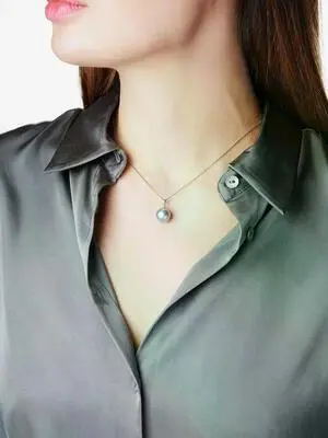 Yoko London 18kt White Gold Grey Tahitian Pearl Pendant Necklace - Silver