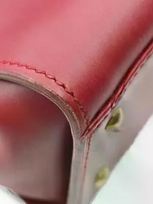 Gucci 2010s Leather Handbag With Buckle Detail