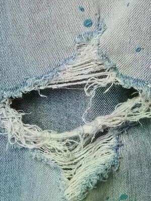 Amiri Distressed Slim-fit Jeans