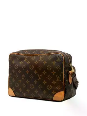 LOUIS VUITTON Monogram Nil Crossbody Bag