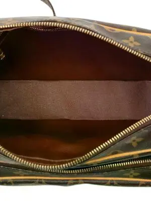 LOUIS VUITTON Monogram Nil Crossbody Bag