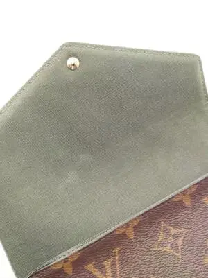 LOUIS VUITTON Monogram Canvas Felicie Strap & Go Bag Clutch - Brown