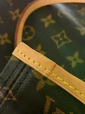 LOUIS VUITTON Monogram Pattern Tote Bag