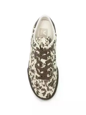 VEJA Panelled Low-top Sneakers - Neutrals