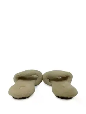 AeydĒ Shearling Slides