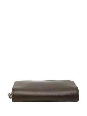LOUIS VUITTON 2005 Taiga Leather Pochette Baikal Clutch Bag