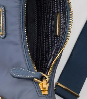 Prada Re-nylon Re-edition 2005 Shoulder Bag - Blue