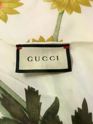 Gucci Floral-print Scarf - Neutrals
