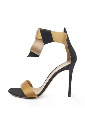 GIANVITO ROSSI Geisha Ankle Strap Sandals - Black