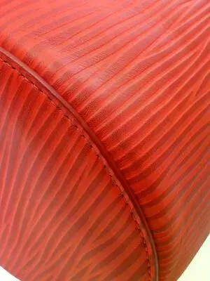 LOUIS VUITTON Epi Xl Soft Polochon Mm Satchel