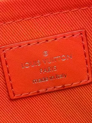 LOUIS VUITTON Epi Xl Soft Polochon Mm Satchel
