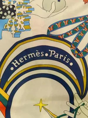 Hermès Le Sacre Des Saisons Scarf - Neutrals