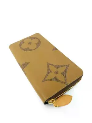 LOUIS VUITTON Monogram-pattern Wallet