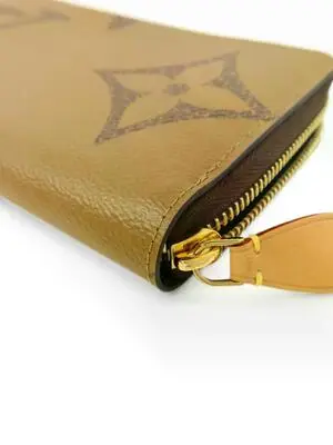 LOUIS VUITTON Monogram-pattern Wallet