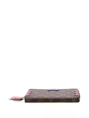 LOUIS VUITTON Zippy Wallet Limited Edition Totem Monogram Canvas Small Wallets
