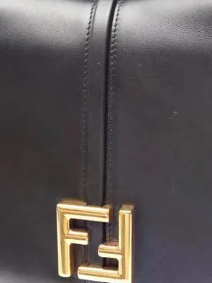 Fendi Medium Leather C'mon Bag - Black