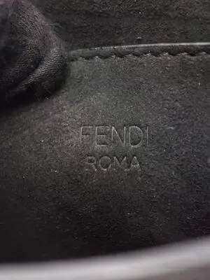 Fendi Medium Leather C'mon Bag - Black