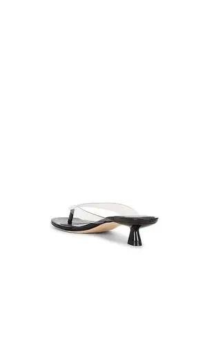 STUART WEITZMAN Sleek Sandal