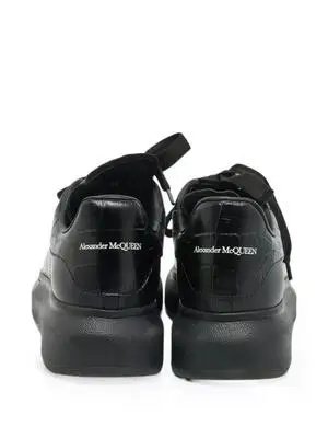 Alexander McQueen Oversized Leather Sneakers - Black