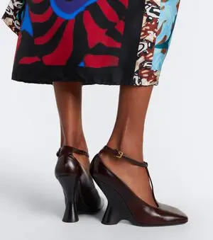 Dries Van Noten Leather Wedges With Buckle Fastening - Brown