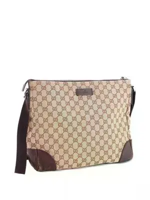 Gucci Gg Canvas Medium Messenger Bag