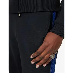 TWOJEYS Family Sterling-plated Signet Ring