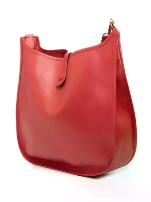 Hermès Evelyne I 33 Courchevel Leather Crossbody Bag - Red