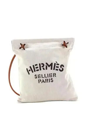 Hermes Handheld Cross Body Bags