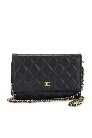 Chanel Caviar Classic Wallet On Chain - Black