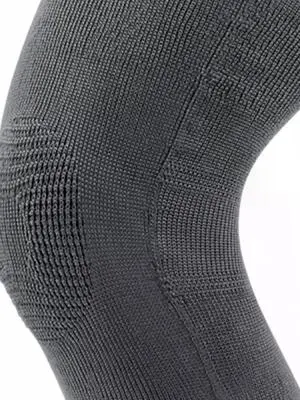ACCAPI Ribbed-knit Knee Support
