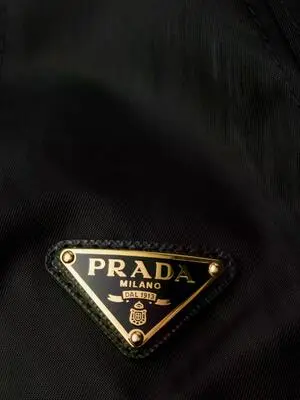 Prada Re-nylon Bucket Hat With Enameled Triangle Logo - Black
