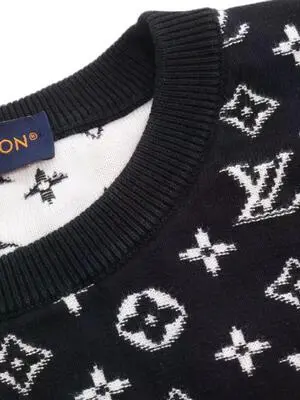 LOUIS VUITTON Gradient Monogram Sweater
