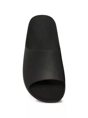 THE ROW Ama Rubber Slide Sandals - Black