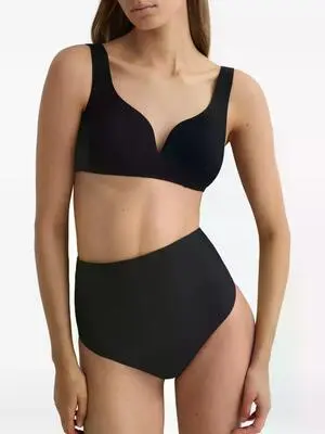 Bondi Born Veralise V-wire Bikini Top - Black
