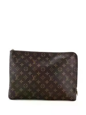 LOUIS VUITTON Monogram Canvas Etui Voyage Pouch Mm Clutch Bag - Brown