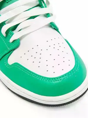 JORDAN 1 Lucky Sneakers