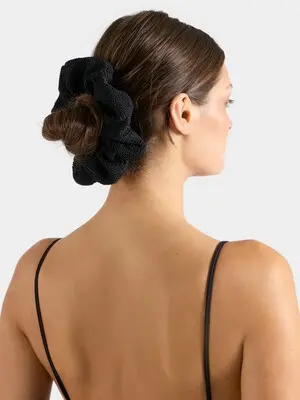 Hunza G Giant Scrunchie | | Original Crinkle™ Accessories - Black